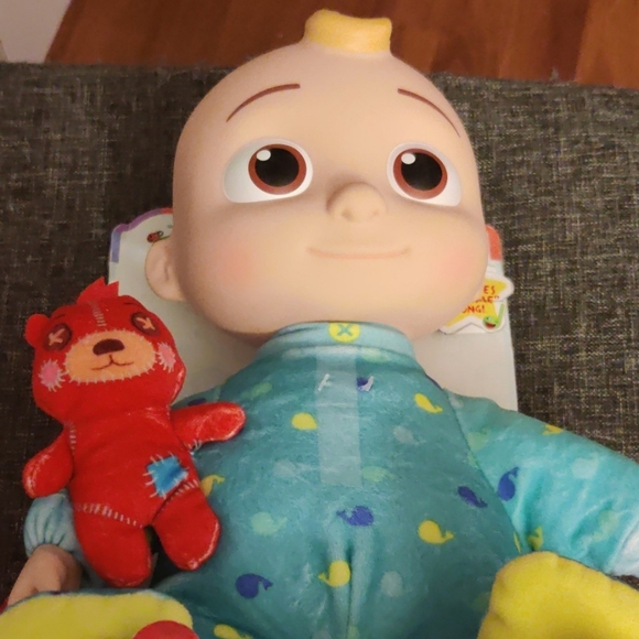 CoComelon | Toys | Cocomelon Musical Bedtime Jj Doll And Teddy Soft ...